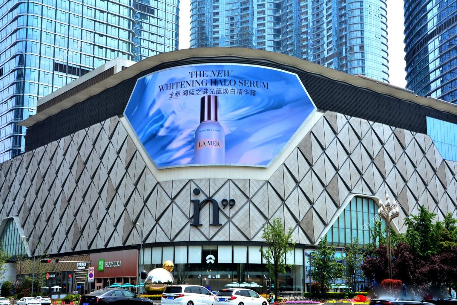 成都LED大屏广告-成都银泰中心in99屏广告-成都地标广告